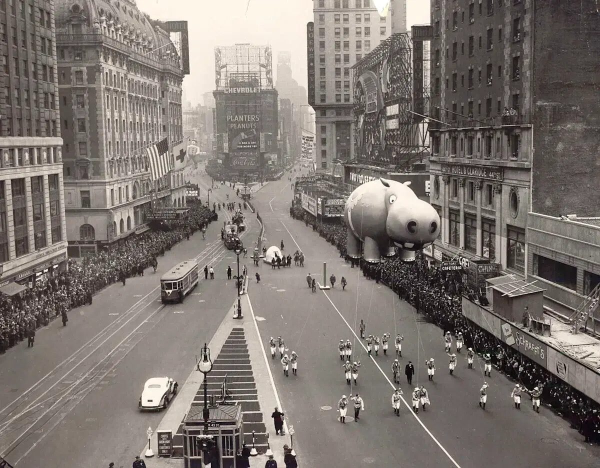 1940s Thanksgiving Evolution – Go 40s!